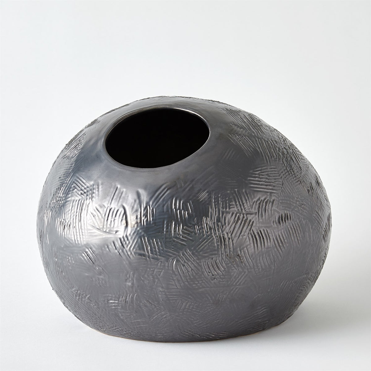 Thumb Pot Medium, Matte Black, 9"H – Anna Hislop Home