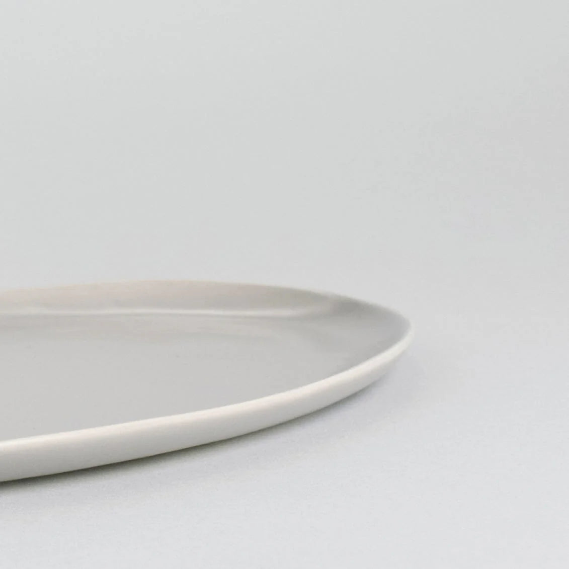 Grey Oval Serving Platter – Anna Hislop Home